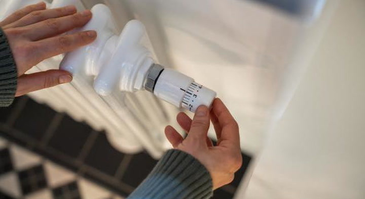 Riscaldamenti a Roma: accensione dal 15 novembre all’8 aprile con un grado in meno