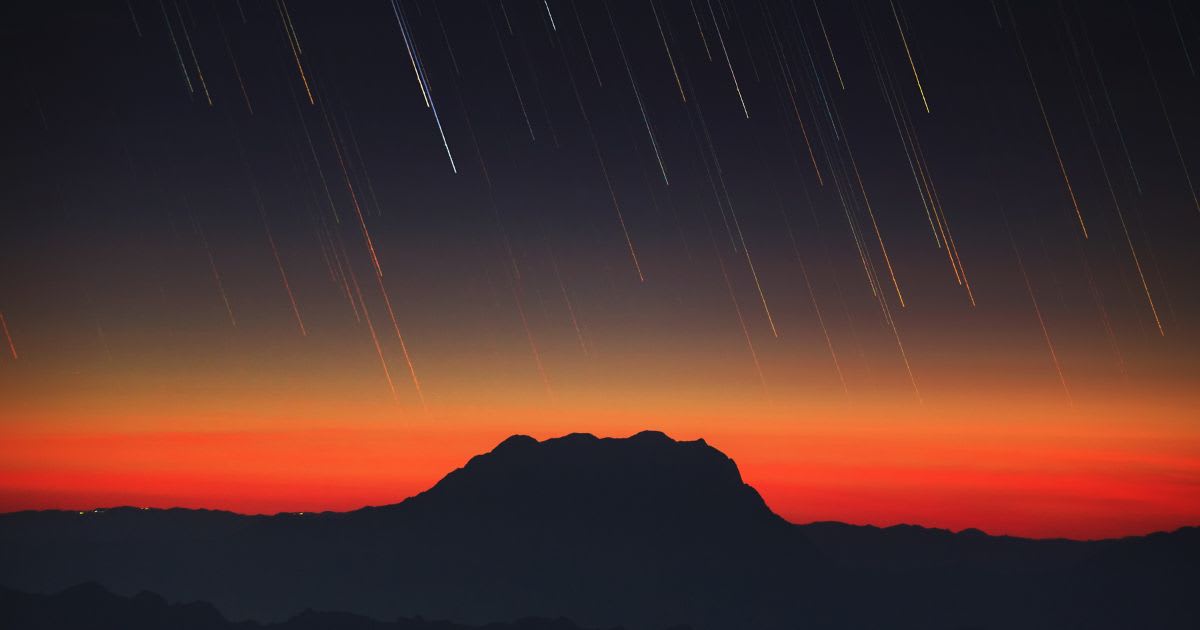 Northern Taurid Meteor Shower Is at Its Brightest This Week — Here’s ...