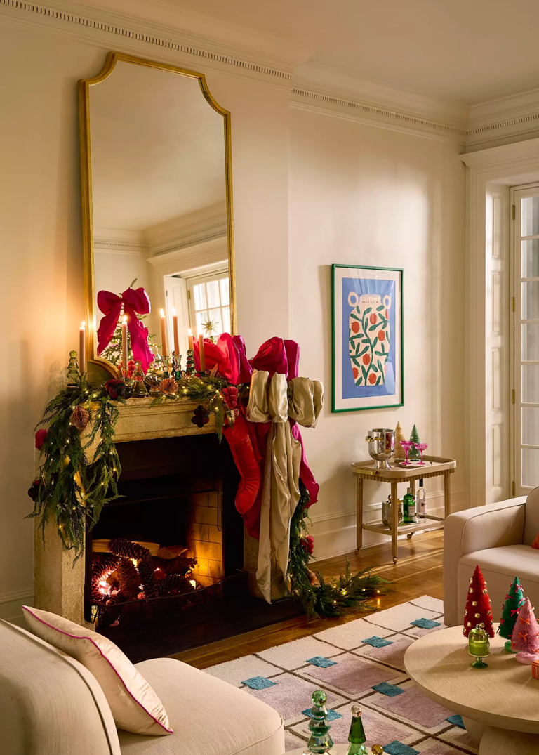 Anthropologie's Bow Tree Topper Is Also a Chic Door Bow