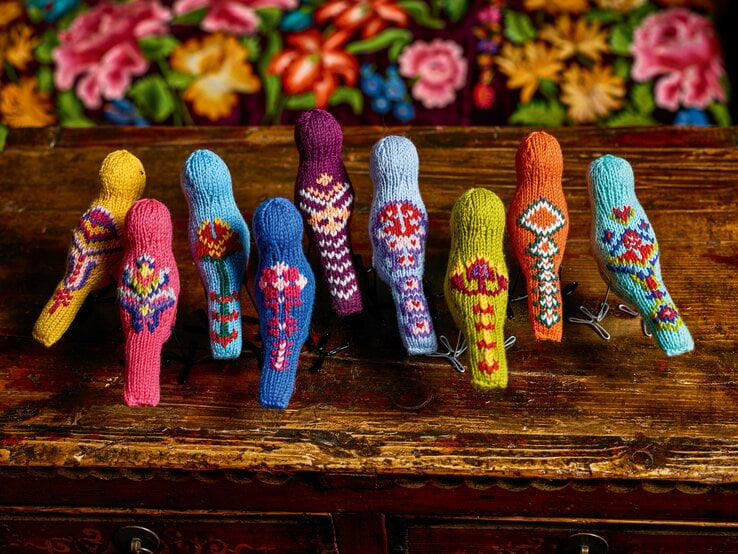 DIY-Vögel aus Wolle: Diese süße Deko kannst du auch stricken