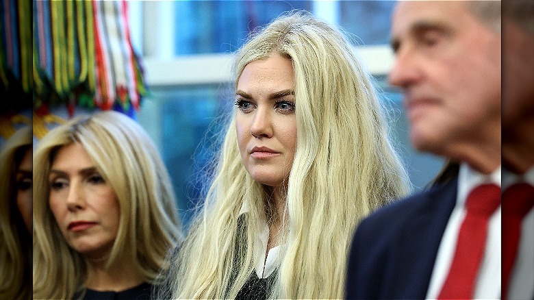 Erika Kirk Switches Up Her Signature Look In Oval Office Visit That Has ...