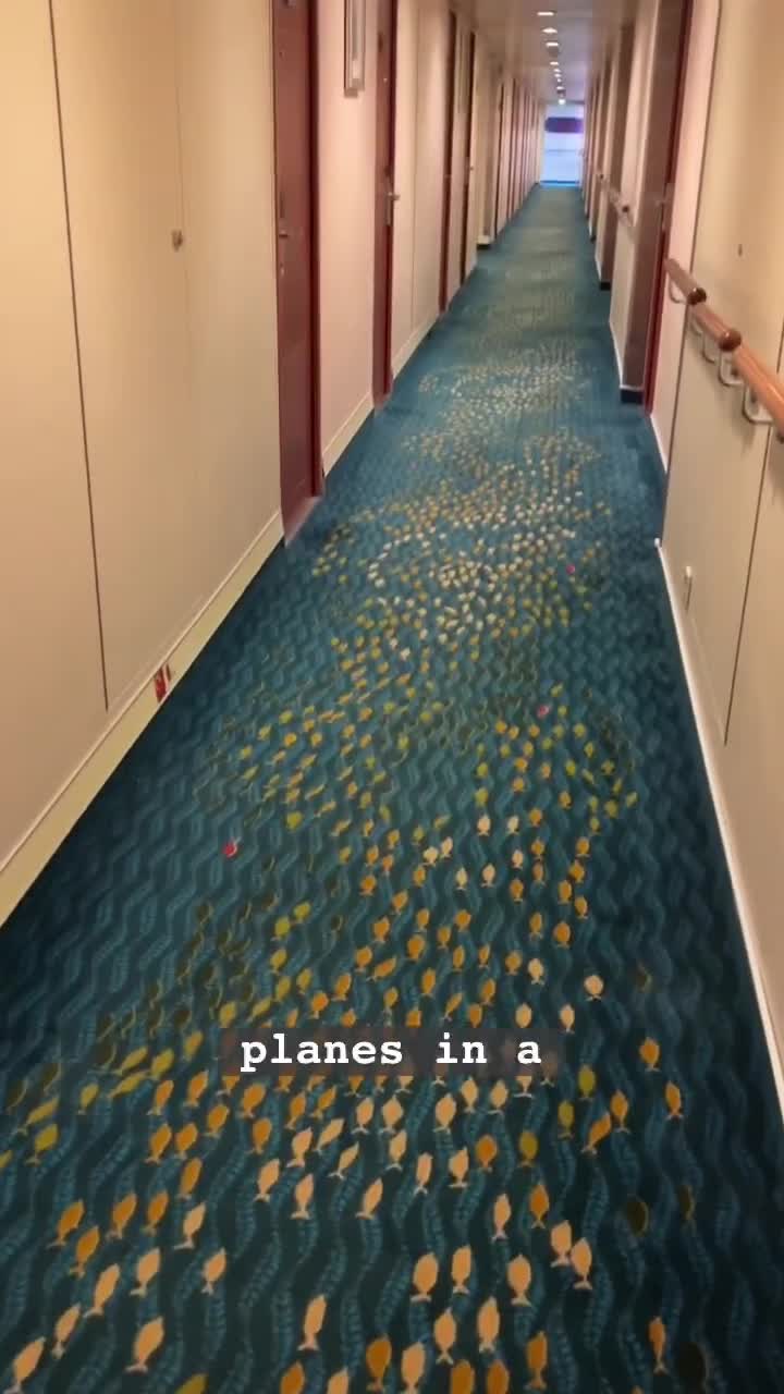 This cruise ship carpet has a hidden meaning. ⚓️🛳️