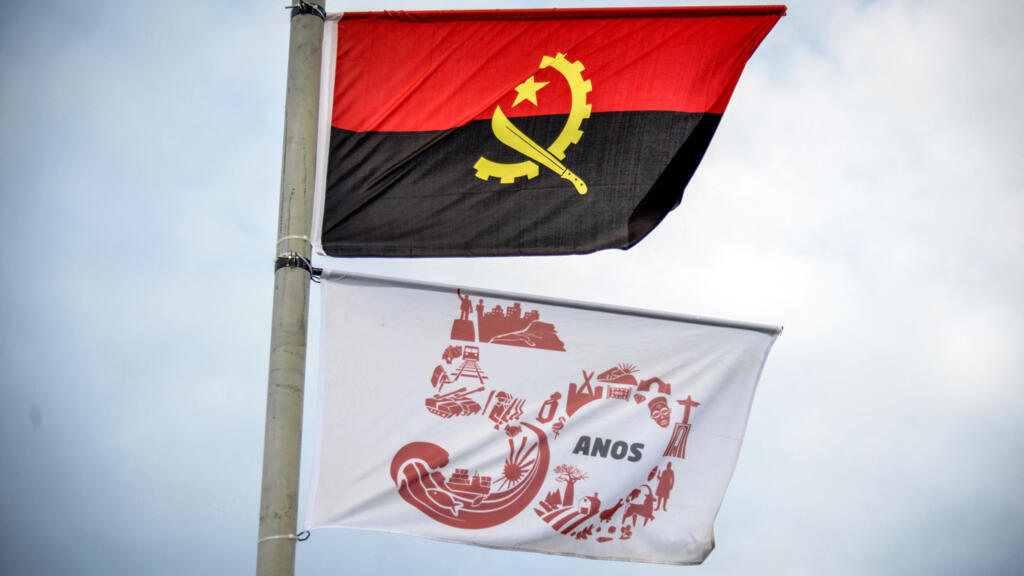 Activistas nas ruas de Luanda para protestarem contra "festejos em cima ...