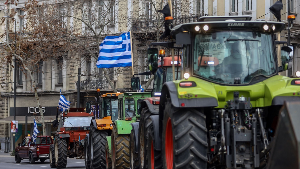 Χατζηδάκης: Πάνω από 1,2 δισ. ευρώ μέχρι το τέλος του έτους στους ...
