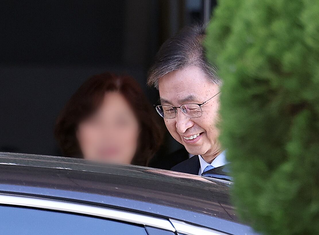 Choe Jae-hae Retires as BAI Chief After Impeachment, No Regrets