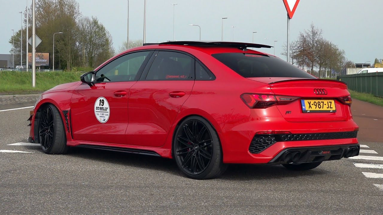 Audi RS3-R van ABT vertrekt van automeeting