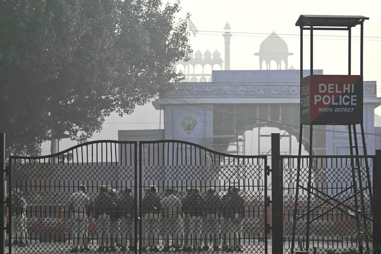 Red Fort car blast being probed under anti-terror law after 8 killed