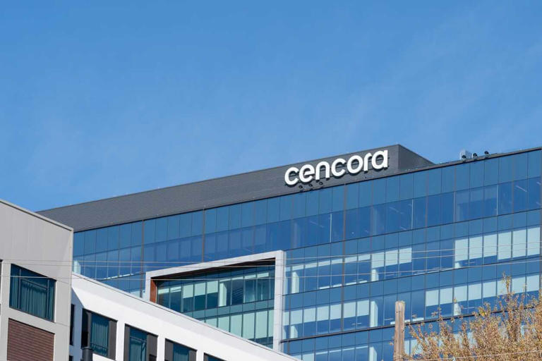 Cencora Stock: Is Wall Street Bullish or Bearish?