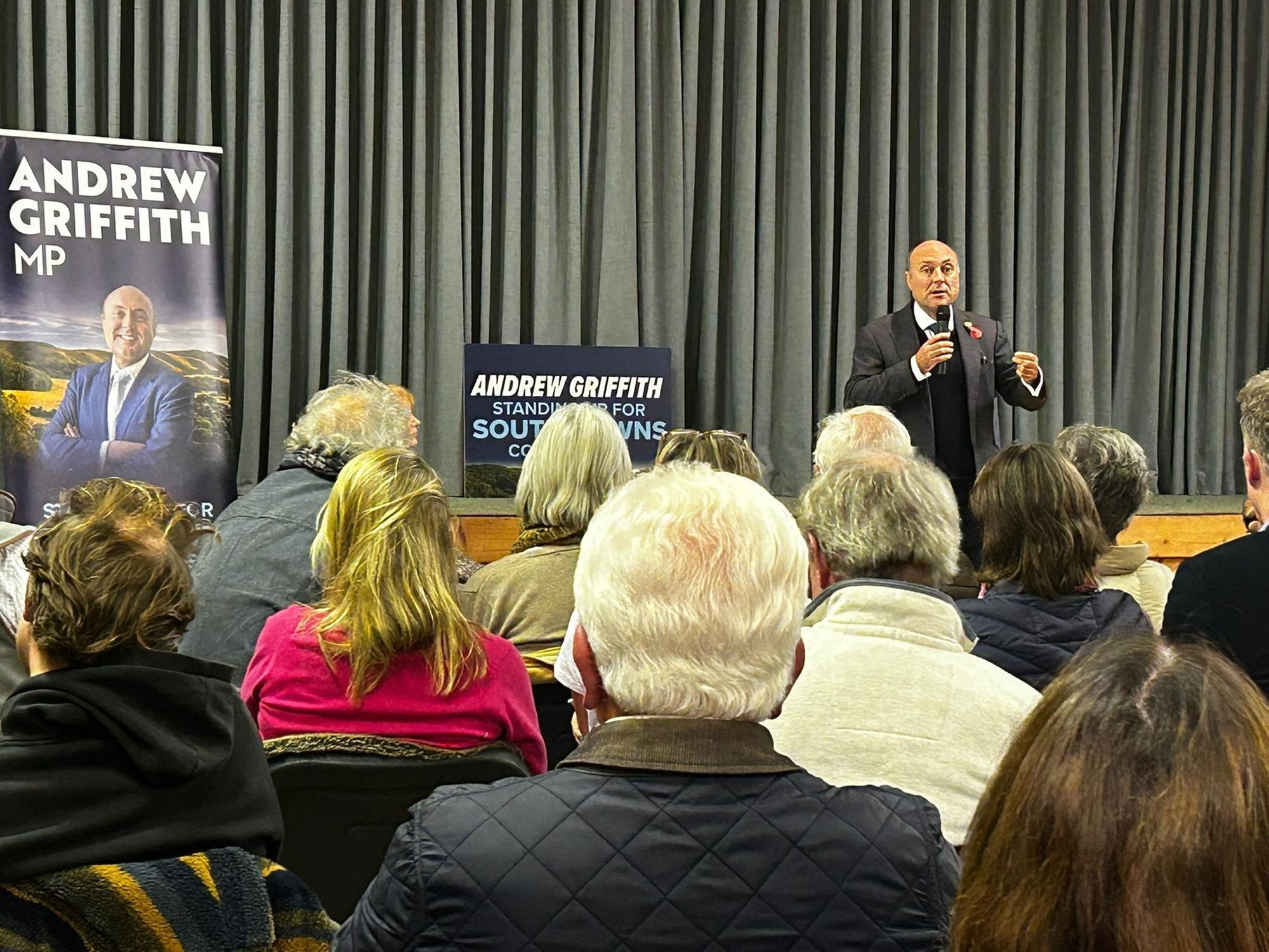 Lodsworth residents put questions to Andrew Griffith at ‘Meet your MP ...
