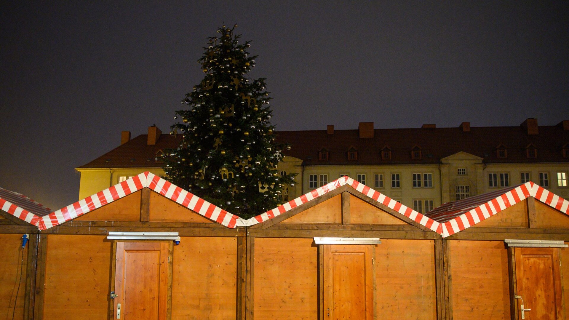 „Kapitulation vor dem Terror“: Droht Magdeburgs Weihnachtsmarkt das Aus?