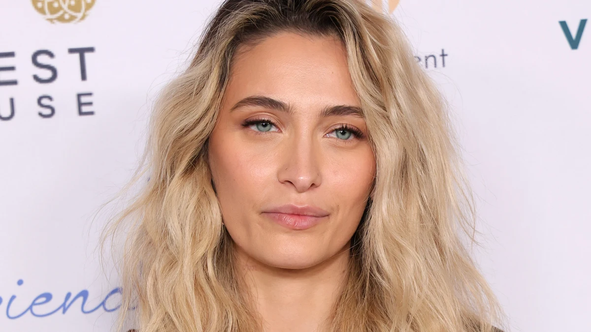 Paris Jackson revela que tiene el tabique nasal perforado por las ...