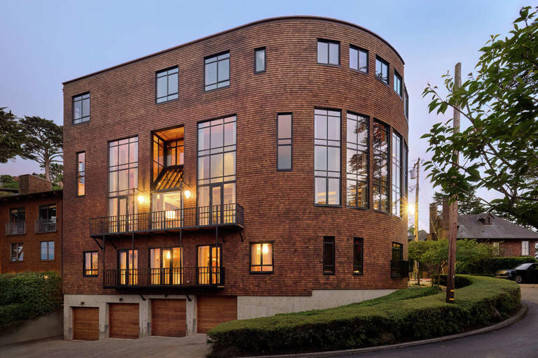 Curved mansion built for SF real estate tycoon hits market for the ...
