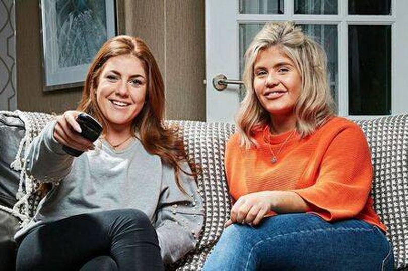 Gogglebox's Abbie Lynn 'has to find replacement' as co-star 'retires ...