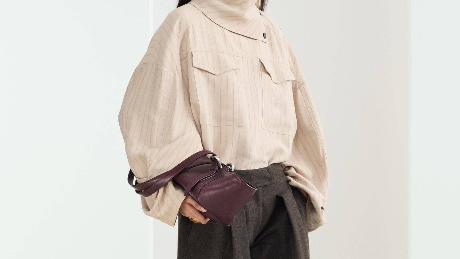 El bolso de Zara de cuero que se va a agotar este invierno: color ideal ...