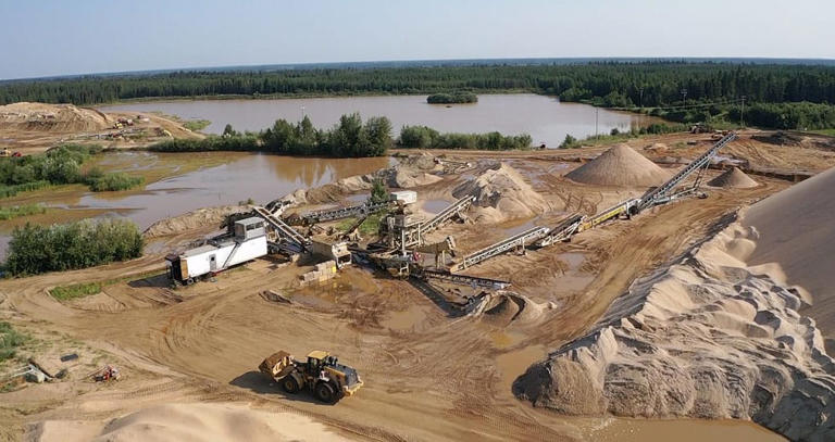 Alberta opens up silica exploration and mining on public lands