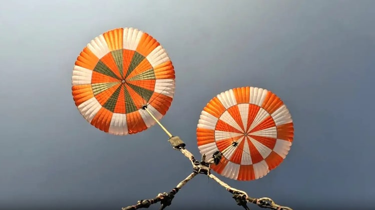 Key breakthrough: ISRO successfully tests main parachutes for Gaganyaan ...