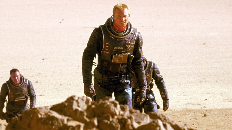 25 Years Ago, Mars Was Responsible For Two Big Sci-Fi Box Office Bombs