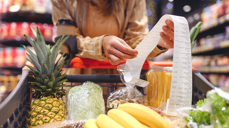 The Best Way To Save On Groceries (And Eliminate Waste While You're At It)