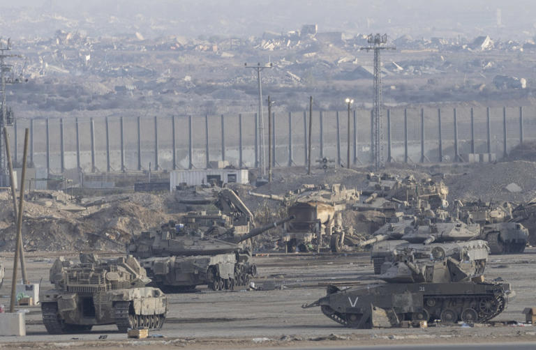 US considering plans to build large military base on Israel's border ...