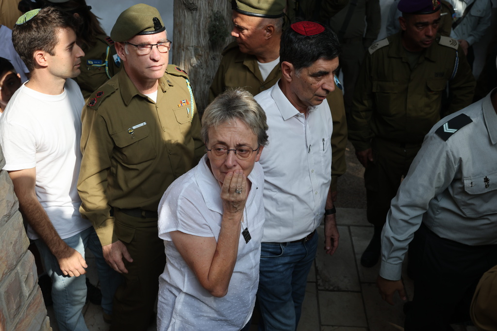 Tens of thousands attend funeral of Israeli soldier whose remains were ...