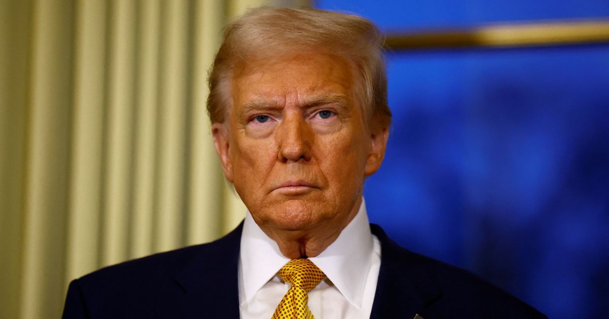 Trump Demands Indiana GOP Senate Boss Be Ousted for Refusing to Rig Maps