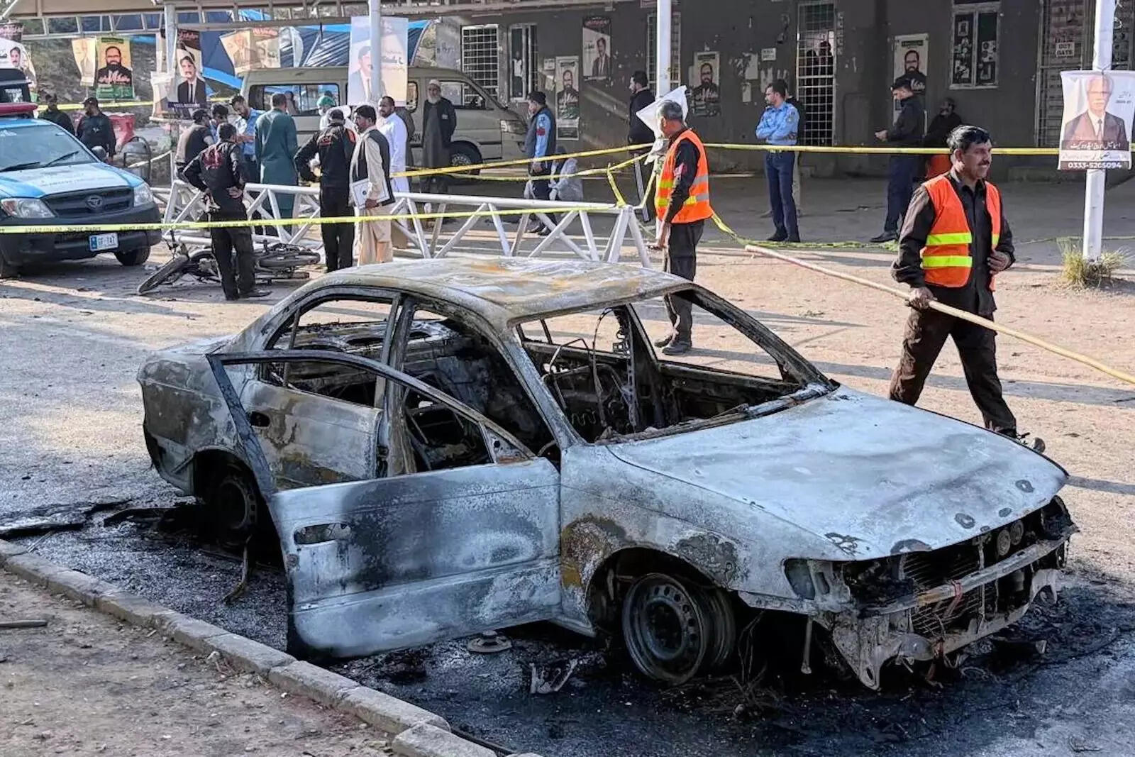 Islamabad bomb blast: Eyewitnesses describe chaos- 'saw dead bodies ...