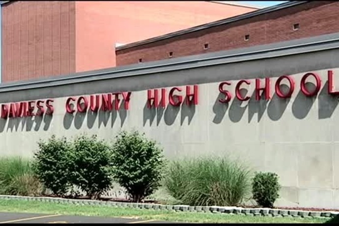Daviess County HS to receive Purple Star Award during Veterans Day program