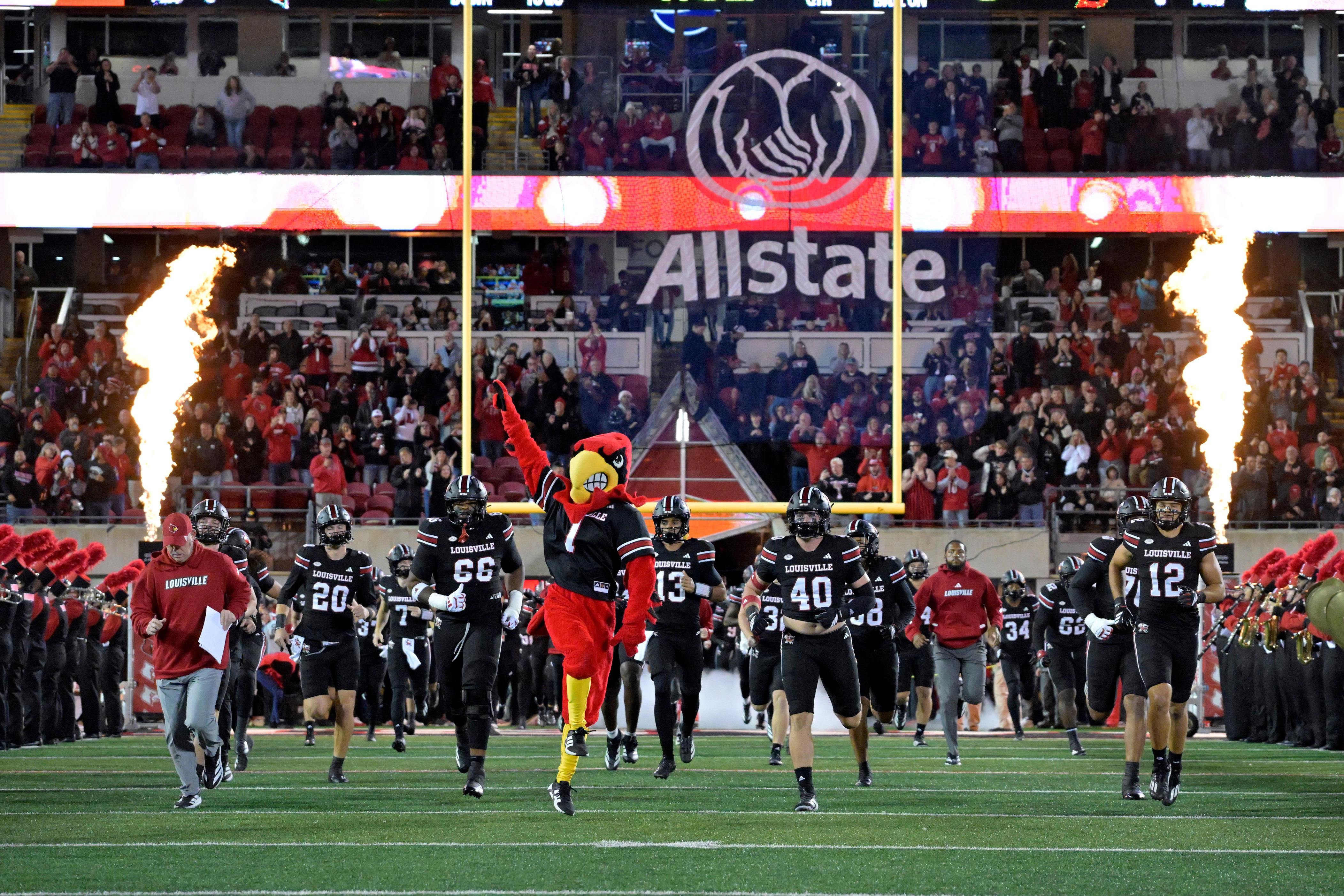 ESPN names TV announcers for Clemson football vs Louisville in Week 12