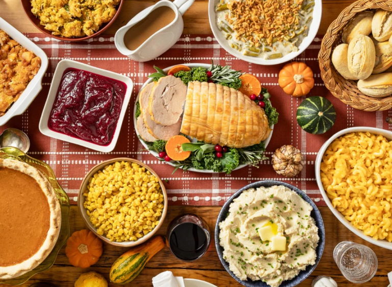 7 Grocery Chains With the Best Turkey Dinners for the Holidays