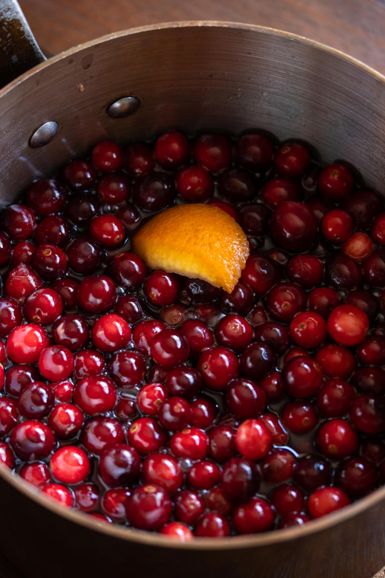 Holiday Ready Cranberry Chutney with Red Wine