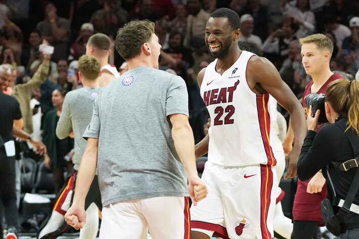 NBA: Heat bate Cavs com cesta a 0,4s do fim; Spurs e Lakers vencem
