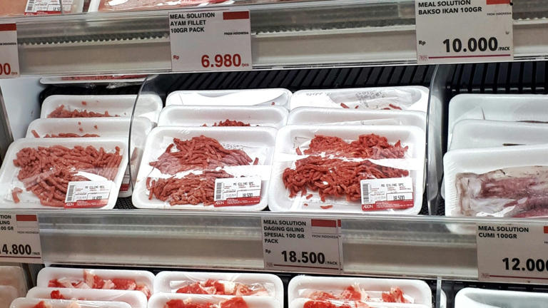 Here’s Why Your Frozen Meat Keeps Going Green