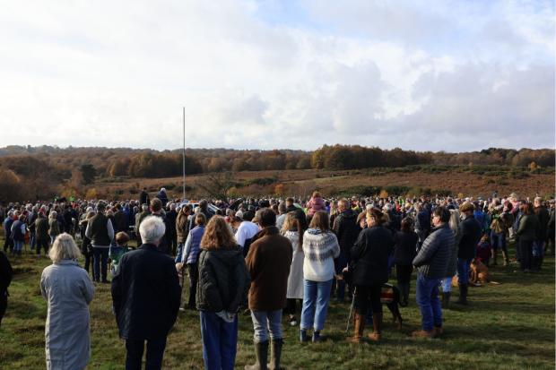 Hundreds gather to honour fallen soldiers at moving war tribute