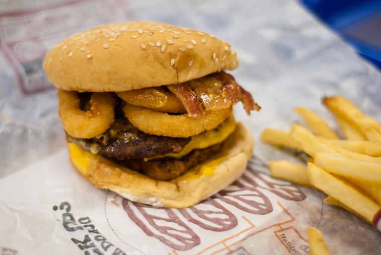 Global Report Reveals the World's Top Fast-Food Consumers