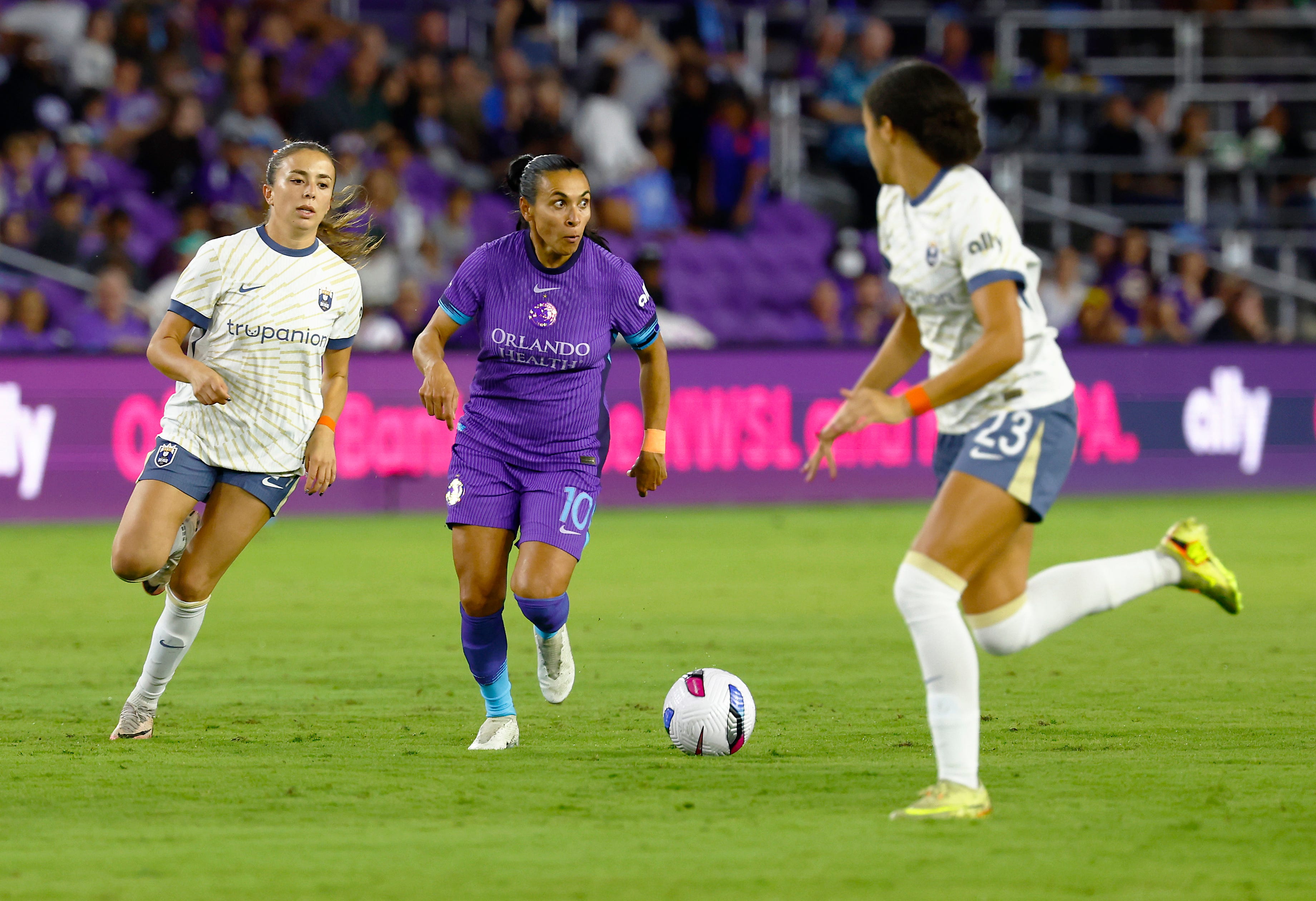 Marta isn't a fan of 'average athlete' McCall Zerboni's punditry