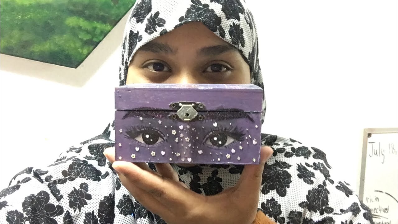 Purple - acrylic painting on treasure chest