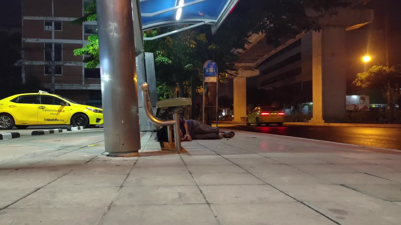 Kind local gives homeless man a carton of milk