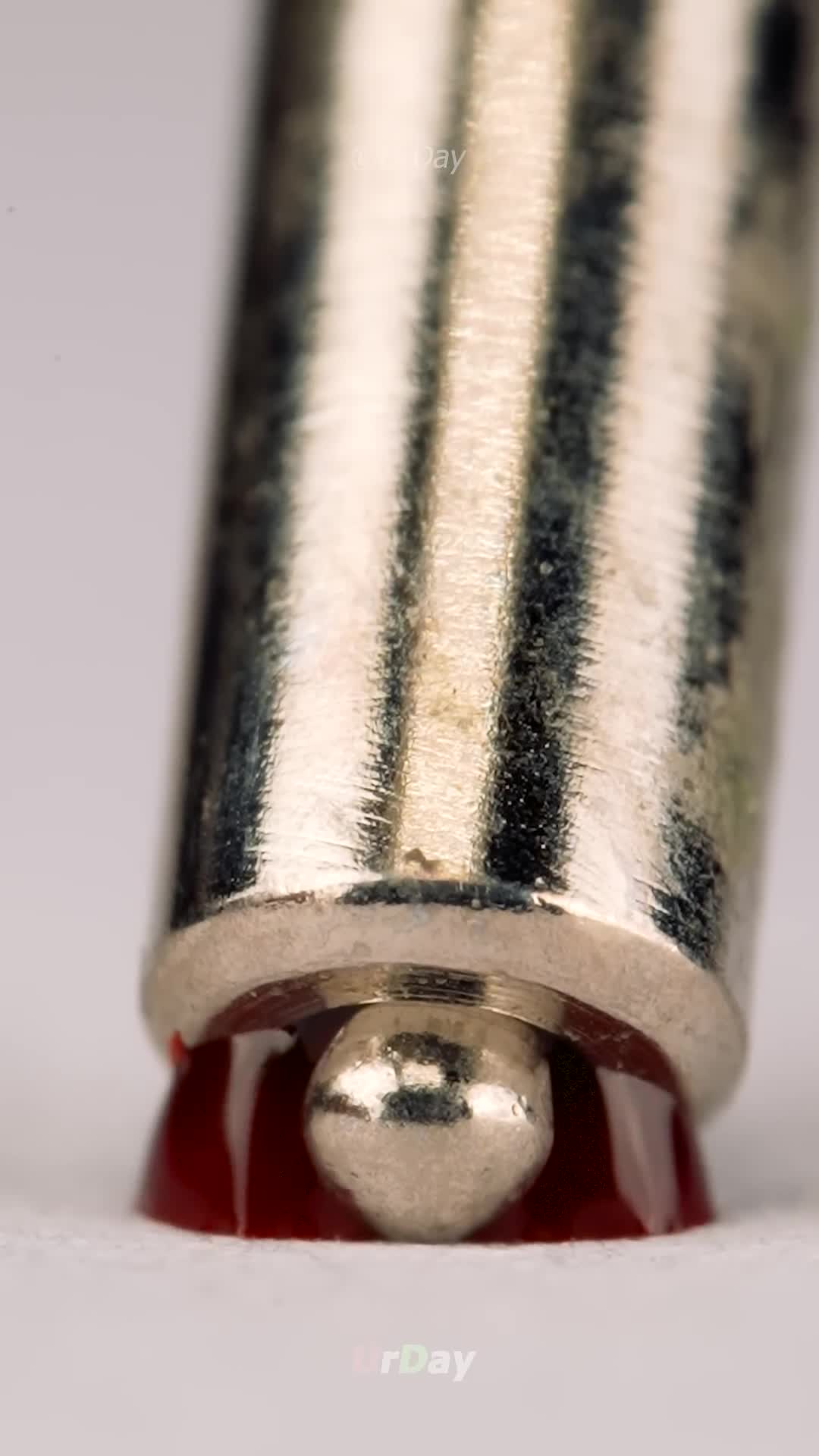 A paint marker extreme close up #macro #satisfying #urday