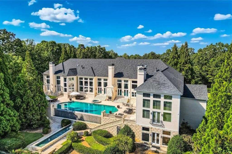 Tyler Perry’s former Chattahoochee Hills estate sells for $2.45 million
