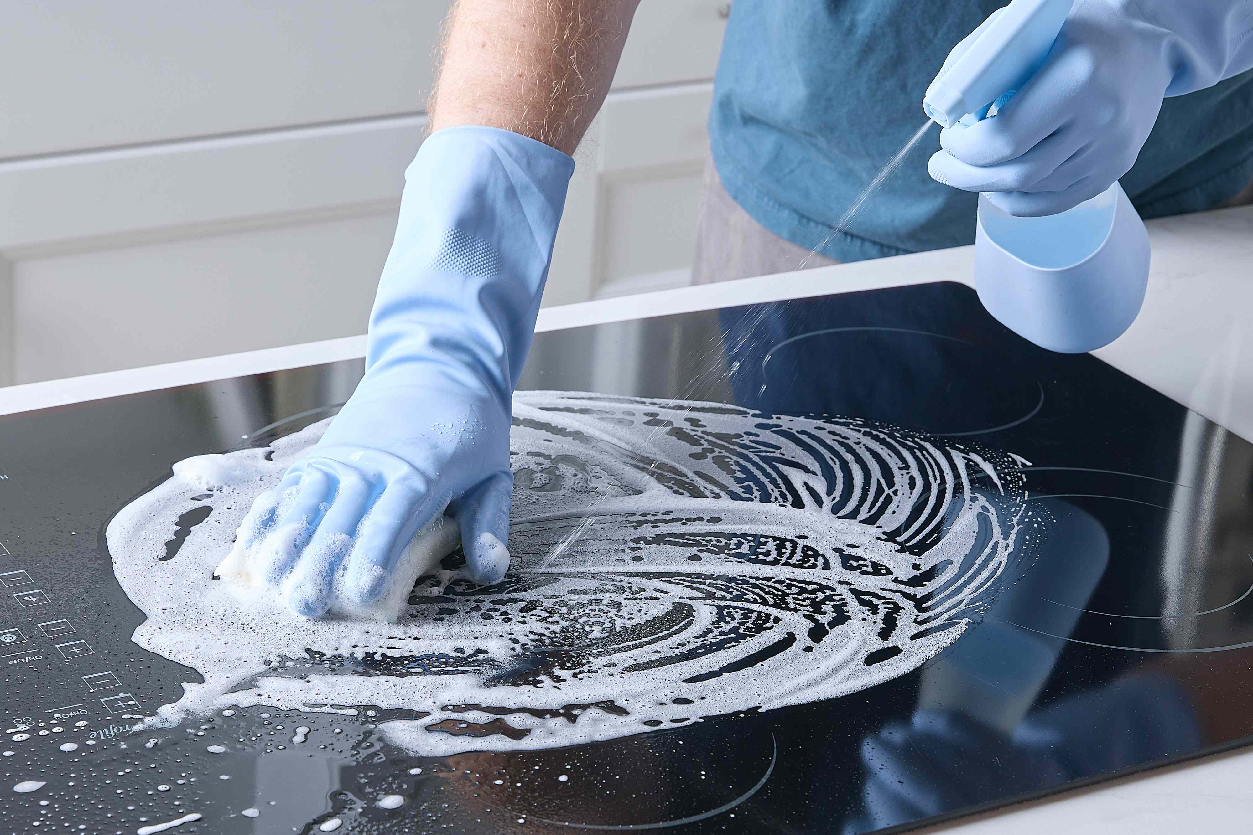 How to clean your stove with vinegar and finally get that layer of ...