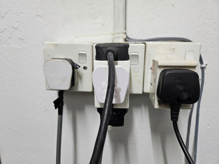 How to avoid overloading outlets during the holidays