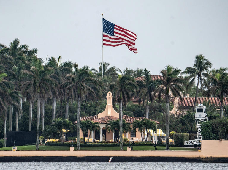 Trump turning White House into North Mar-a-Lago: Tall flagpoles, gold ...