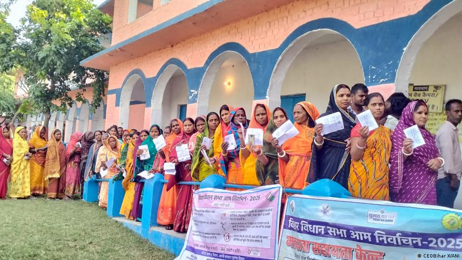 Exit polls favor Modi’s coalition in India's Bihar election