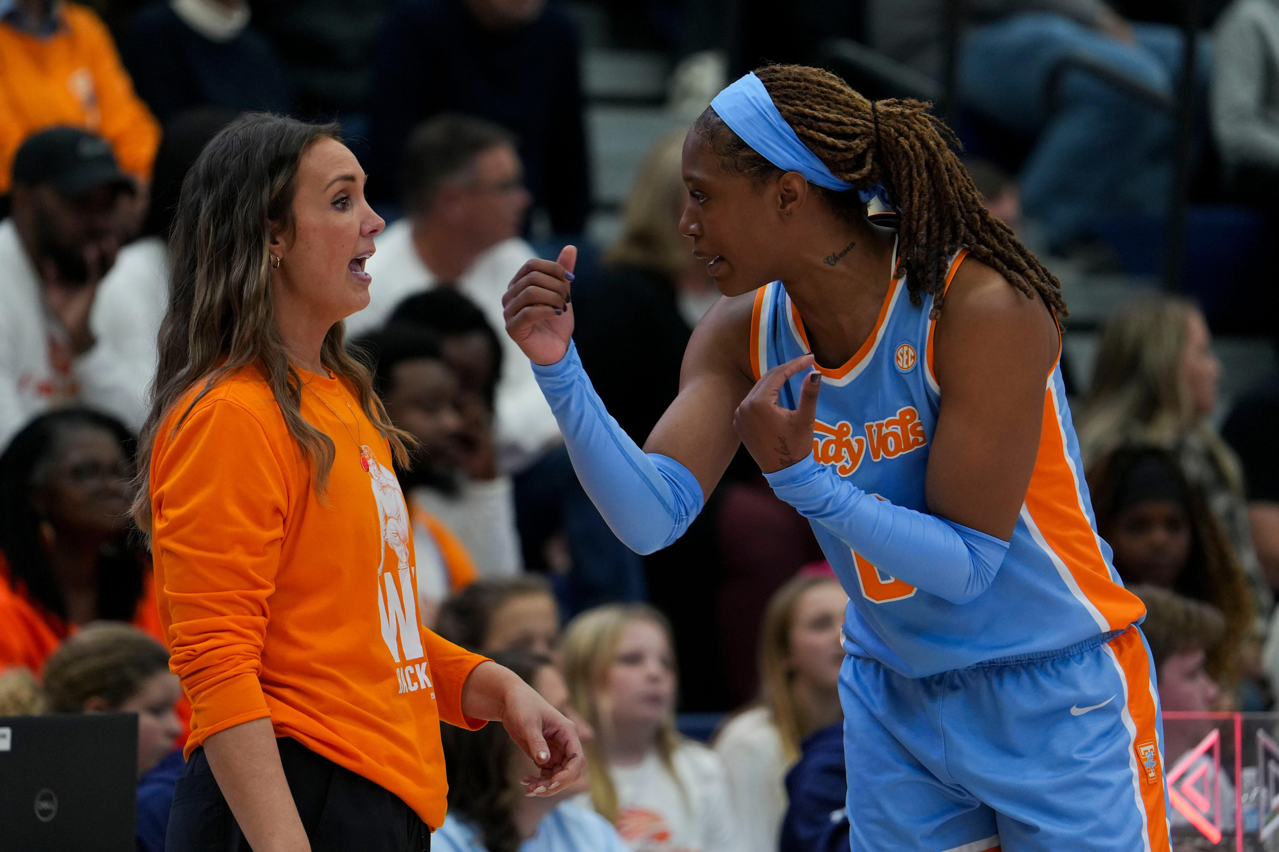 Lady Vols basketball first 2025-26 in-season top 25 ranking