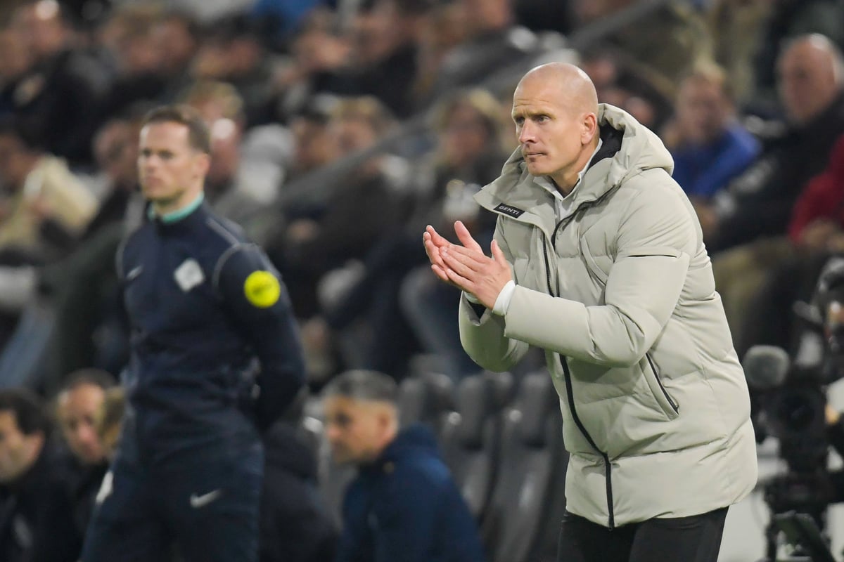 Sibum doet drie weken na ontslag bij Heracles mee aan jubileumwedstrijd NEC