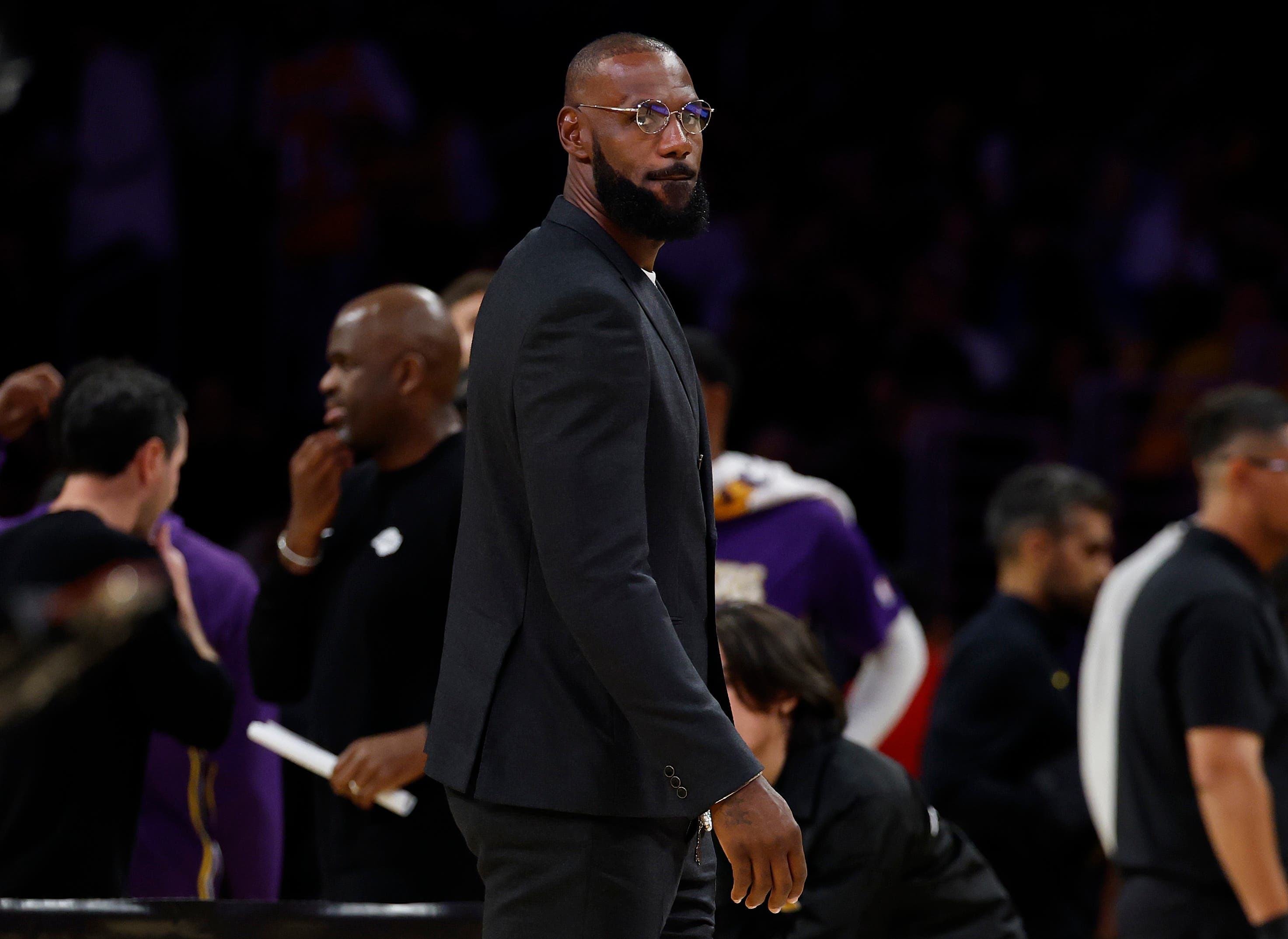 Former NBA superstar sends clear message on LeBron James' future with ...