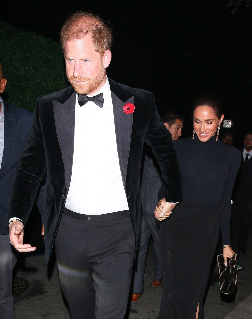 Kris Jenner and Kim Kardashian delete photos of Meghan and Harry at ...
