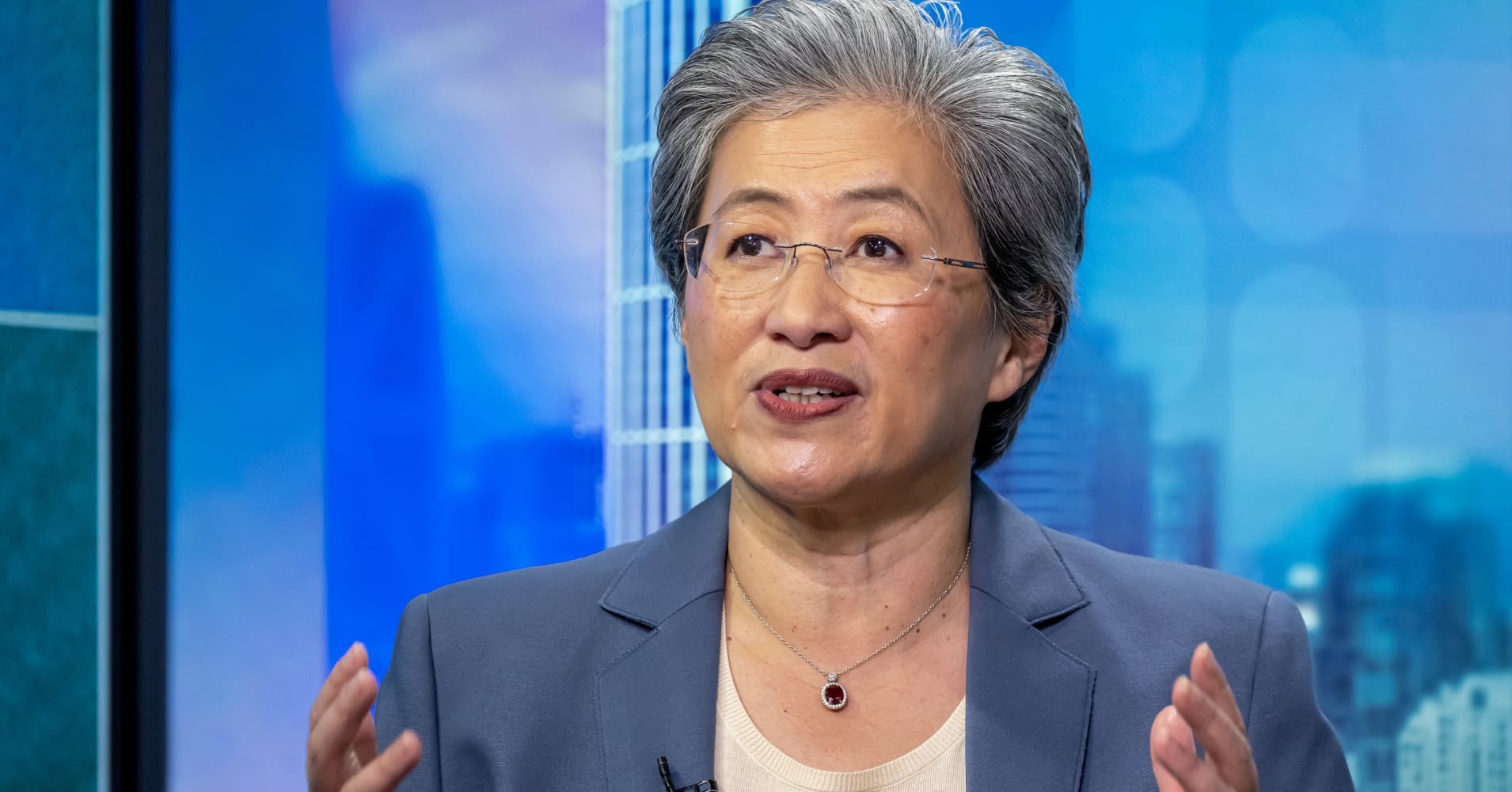 AMD's Lisa Su sees 35% annual sales growth driven by 'insatiable' AI demand