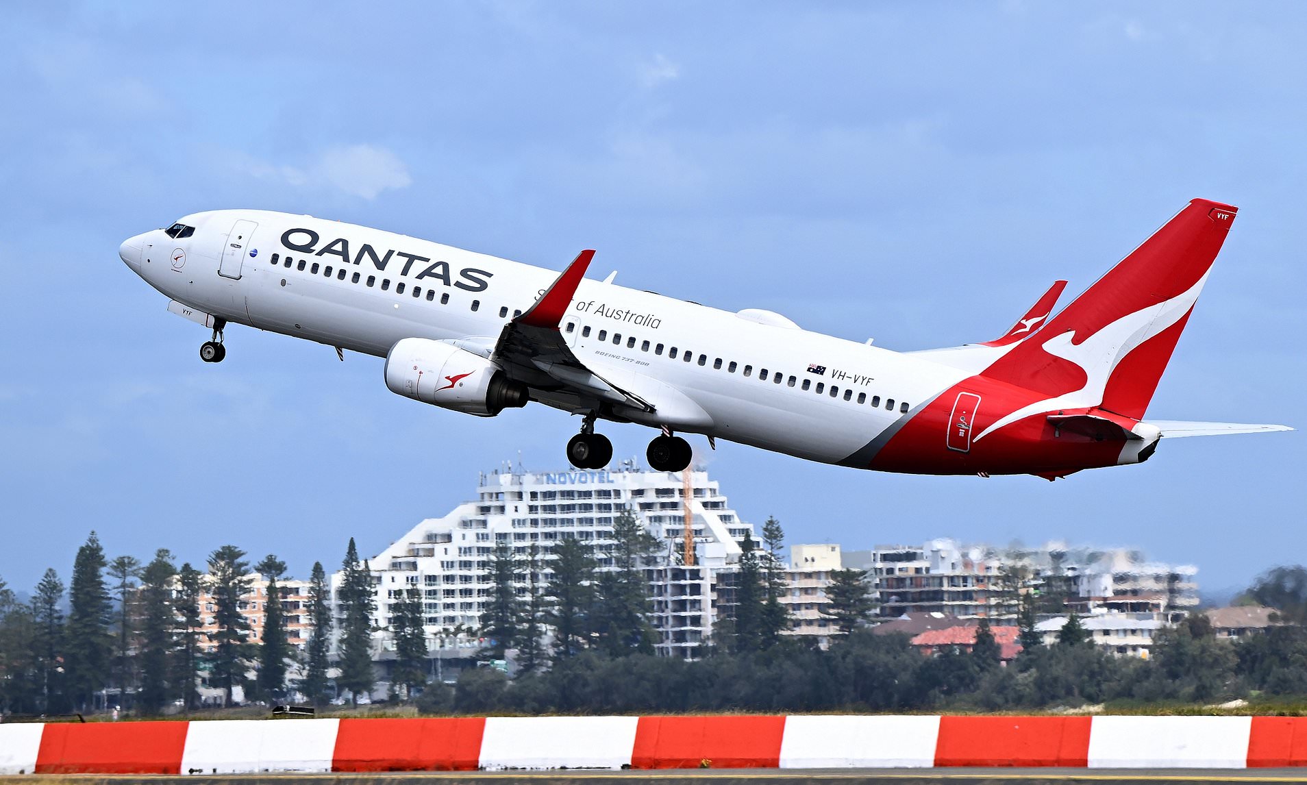Emergency on a Qantas flight as mayday call issued