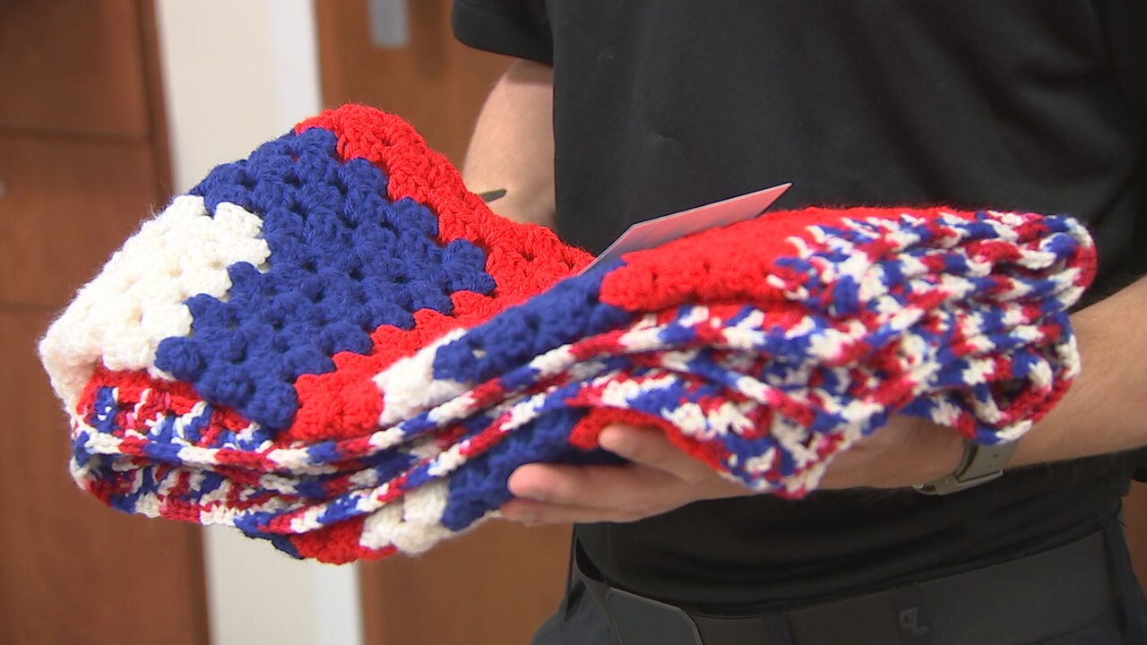 ‘Makes my day’: Marine honors fellow veterans with handmade quilts at ...